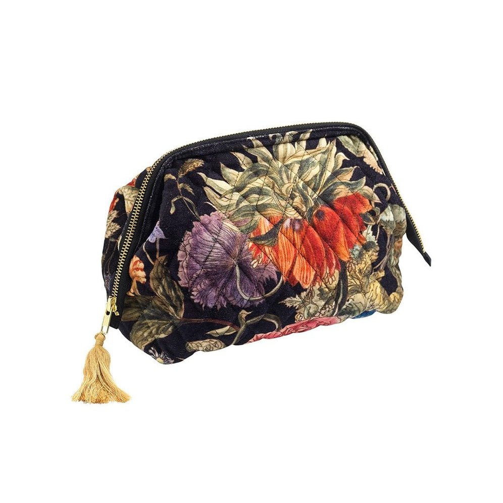 Gifts– Ashmolean Museum